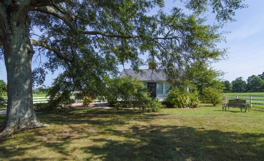 Neel Reid Historic Country Estate on Farm Land Near Atlanta