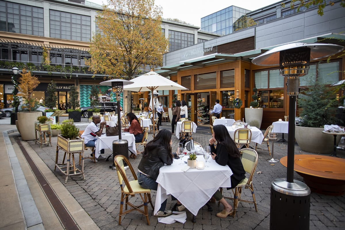 Elegant St Regis residence in the heart of Buckhead - Buckhead