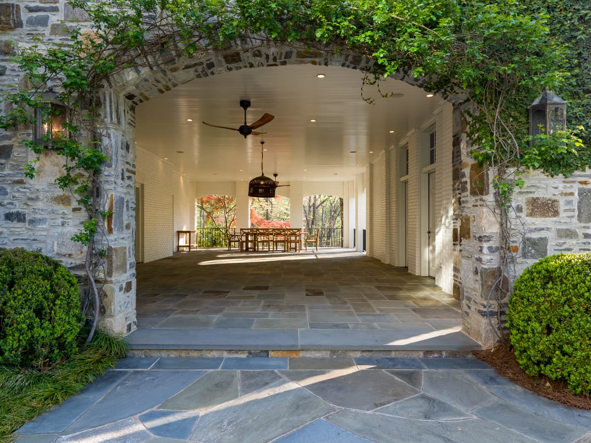 Stunning Home on a Spectacular Lot in Buckhead - Buckhead