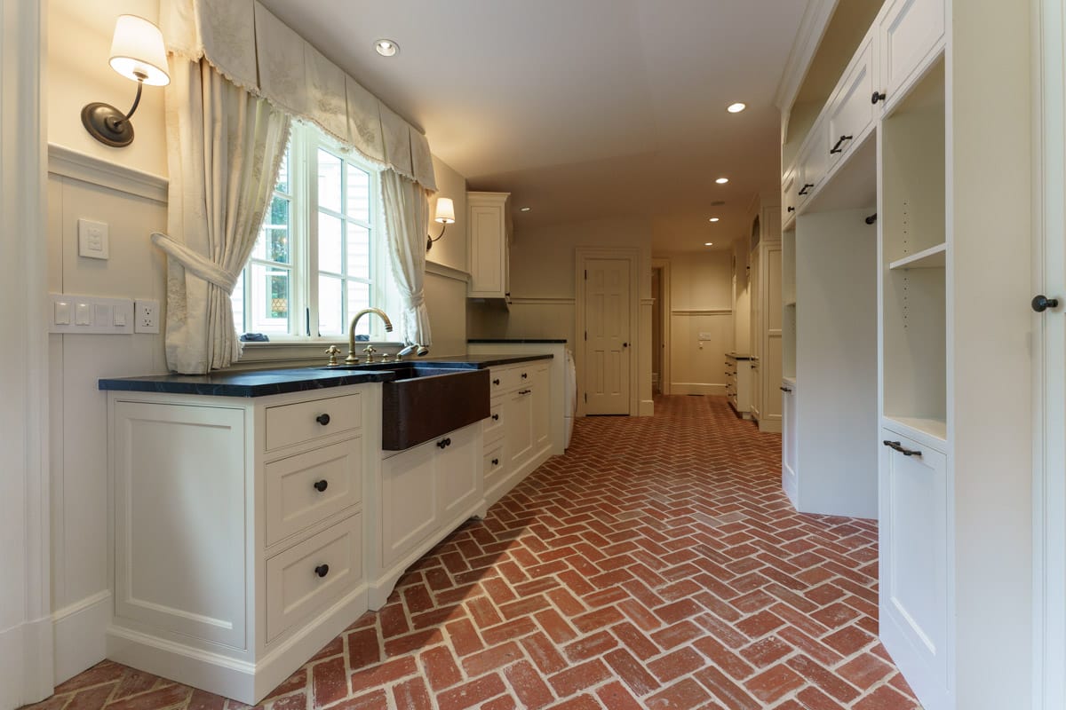 Stunning Home on a Spectacular Lot in Buckhead - Buckhead