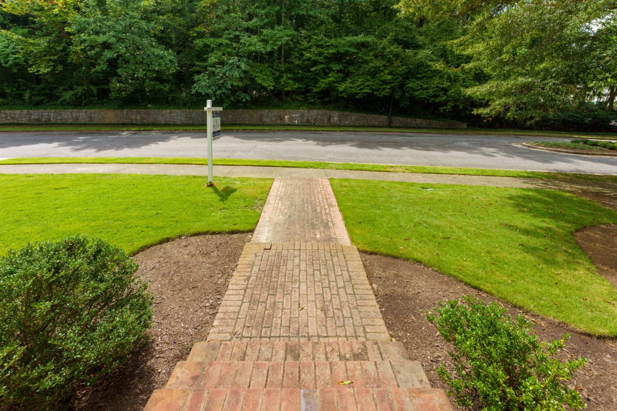 Beautiful Buckhead Home on a Cul-de-sac Street With Room to Grow - Buckhead