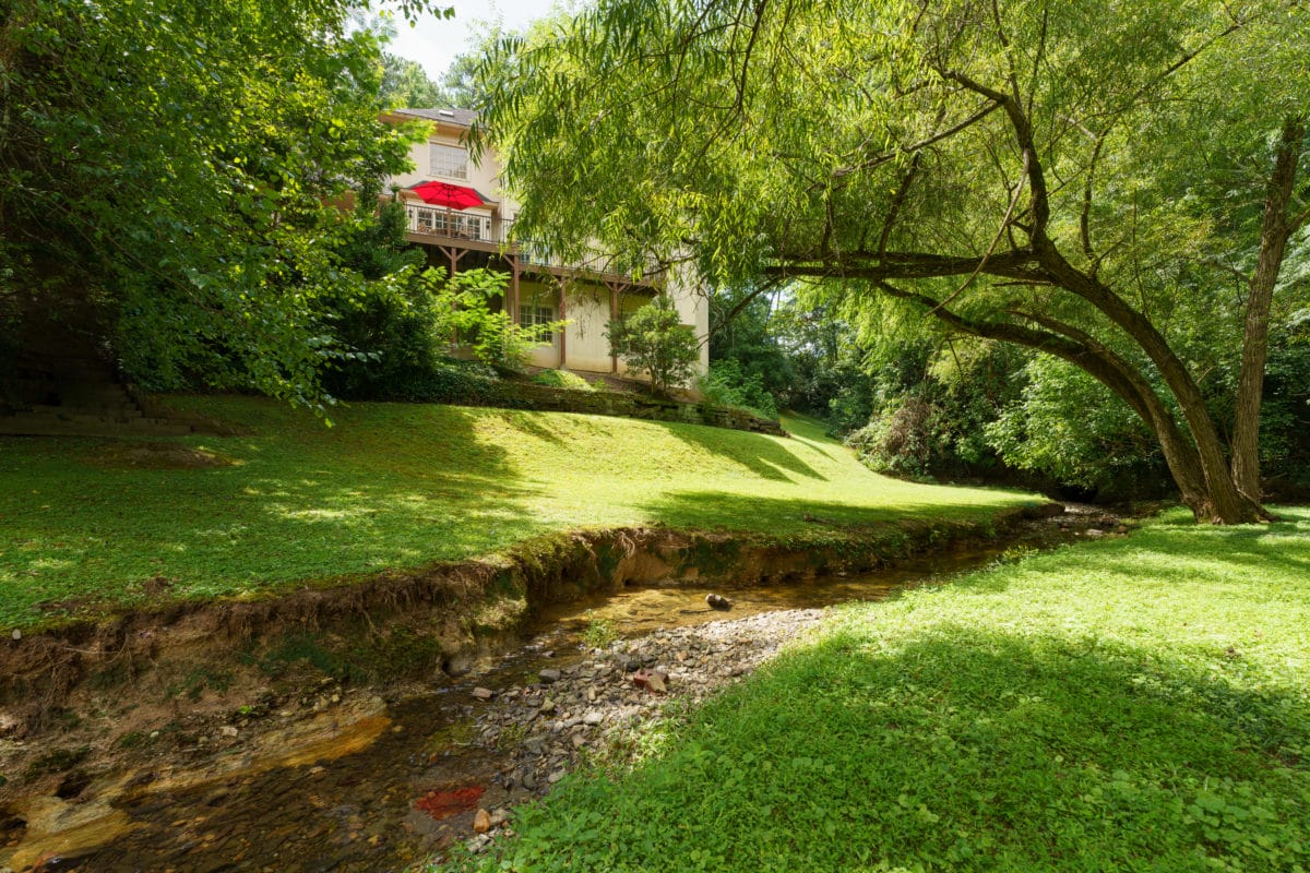 Beautiful Buckhead Home on a Cul-de-sac Street With Room to Grow - Buckhead